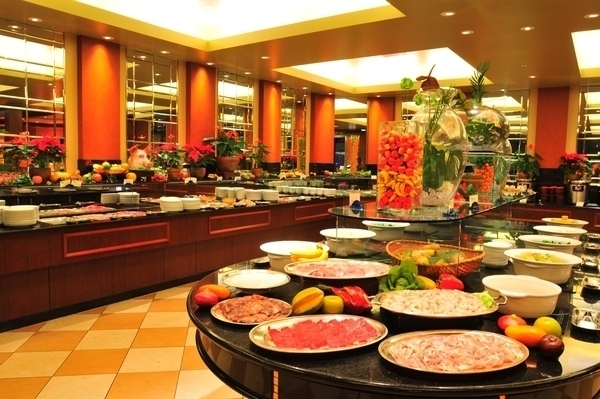 沖縄かりゆしビーチリゾート・オーシャンスパ B・B・Qガーデン CHI | 日本最大級のバーベキュー場プラットフォーム Bavi