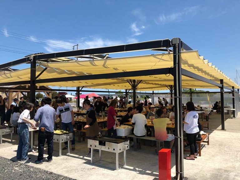 【全天候型】茨城県大洗町＜マルトBBQガーデン＞手ぶら・持込OK！サンビーチそばの肉卸直営BBQ場【会場】 | 日本最大級のバーベキュー場プラットフォーム Bavi