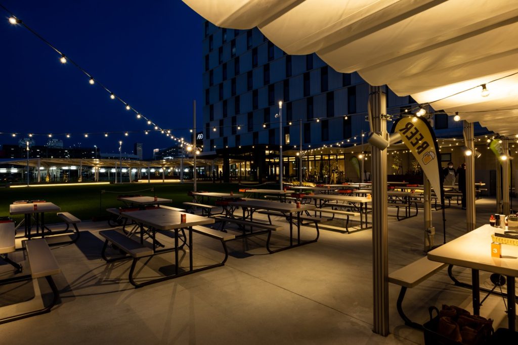 【とよすなうみかぜ広場】千葉市美浜区＜幕張豊砂BBQビアガーデン＞団体＆学生割 当日受付OK！【会場】 | 日本最大級のバーベキュー場プラットフォーム Bavi